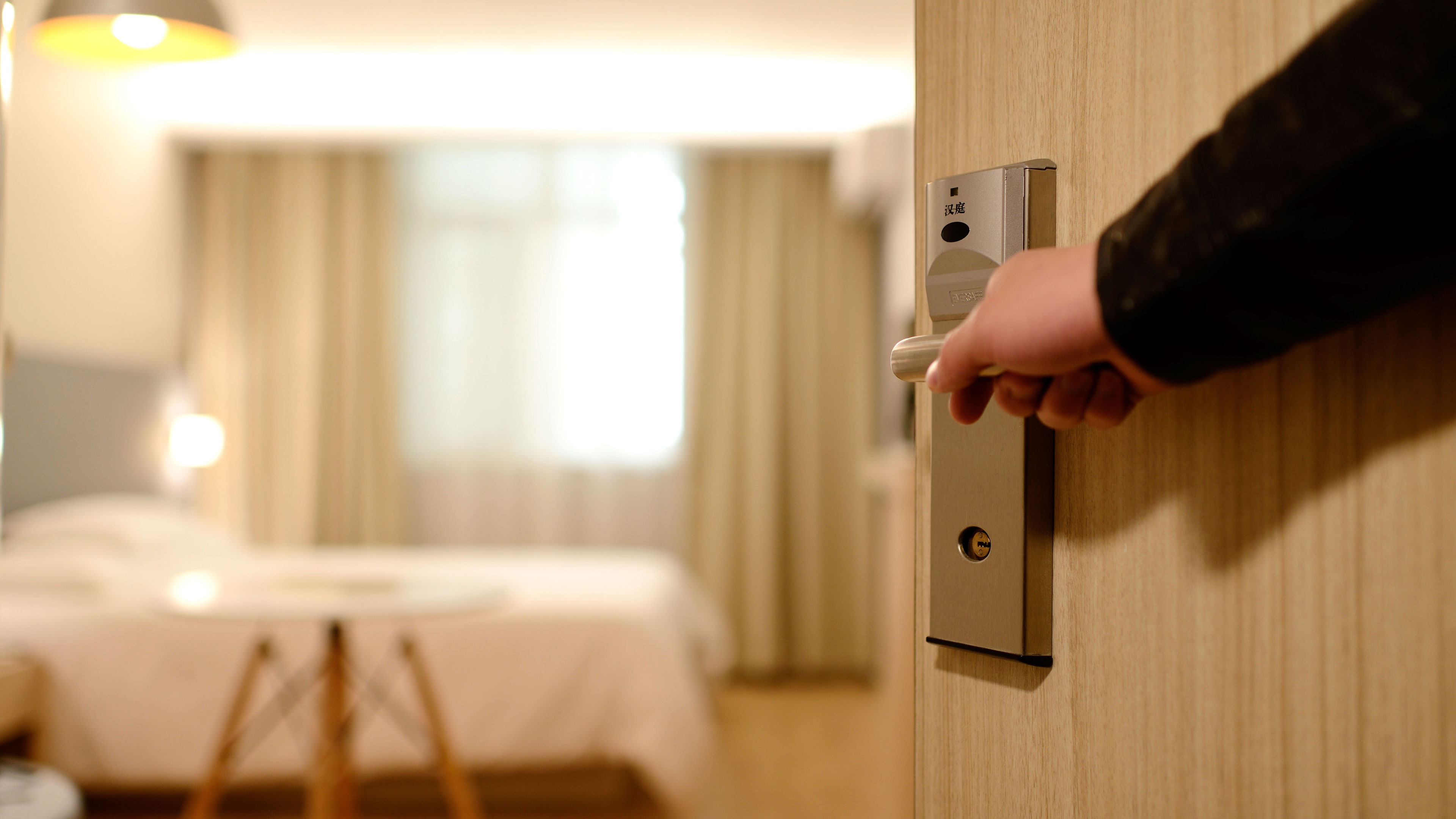Are You Giving Your Guest the Best Hotel Experience? - Raving
